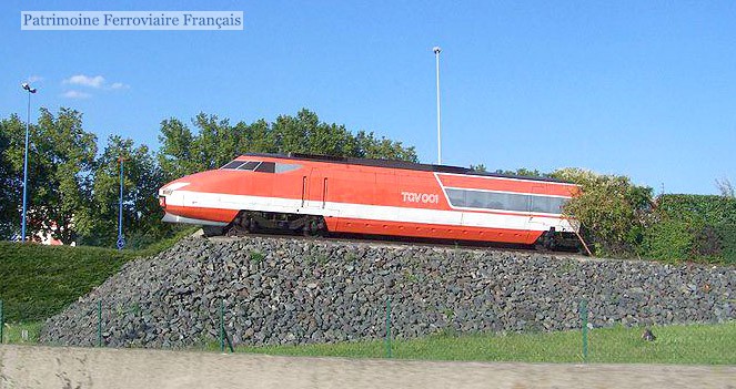 SNCF TGV 001 motrice TDu-002 - Belfort - Patrimoine Ferroviaire Français
