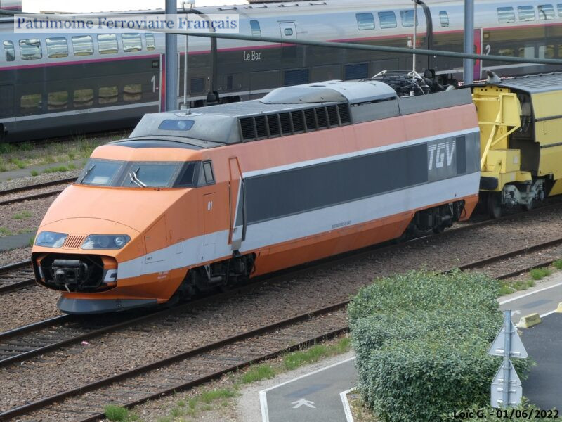 SNCF TGV Sud-Est 01 motrice 23002 - Villeneuve-Saint-Georges ...
