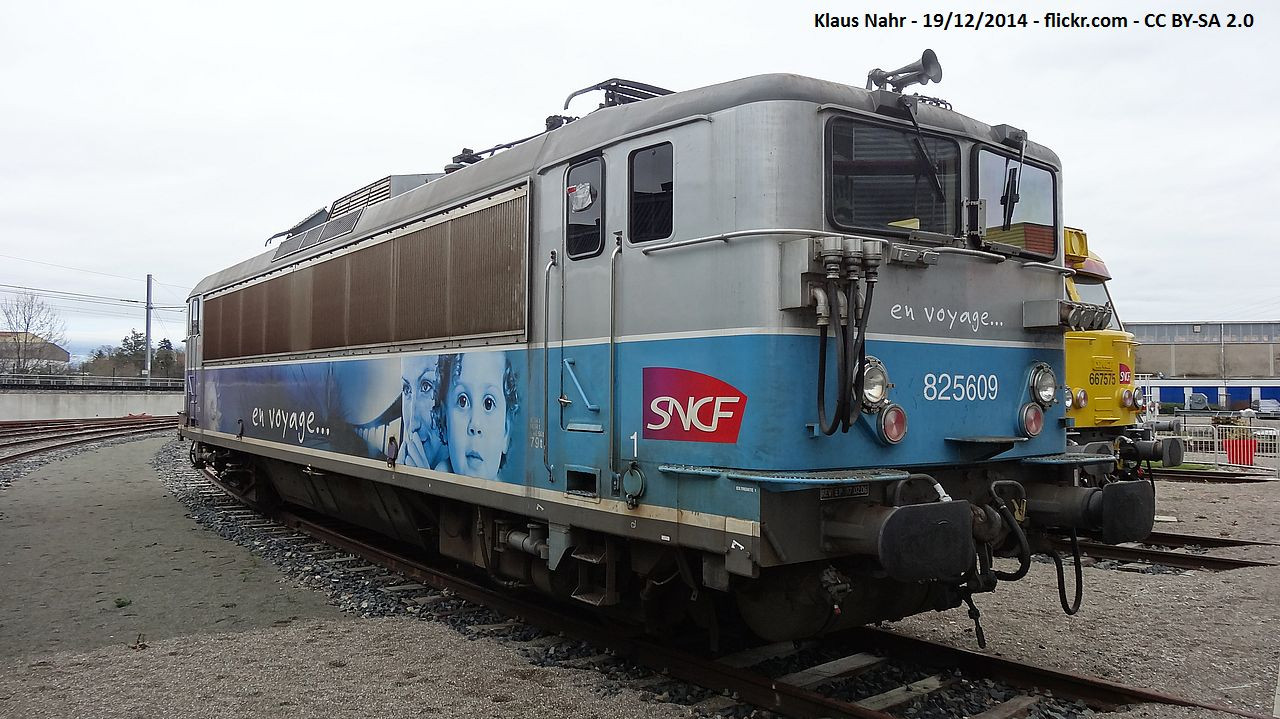 SNCF électrique BB-25609 - Mulhouse - Patrimoine Ferroviaire Français