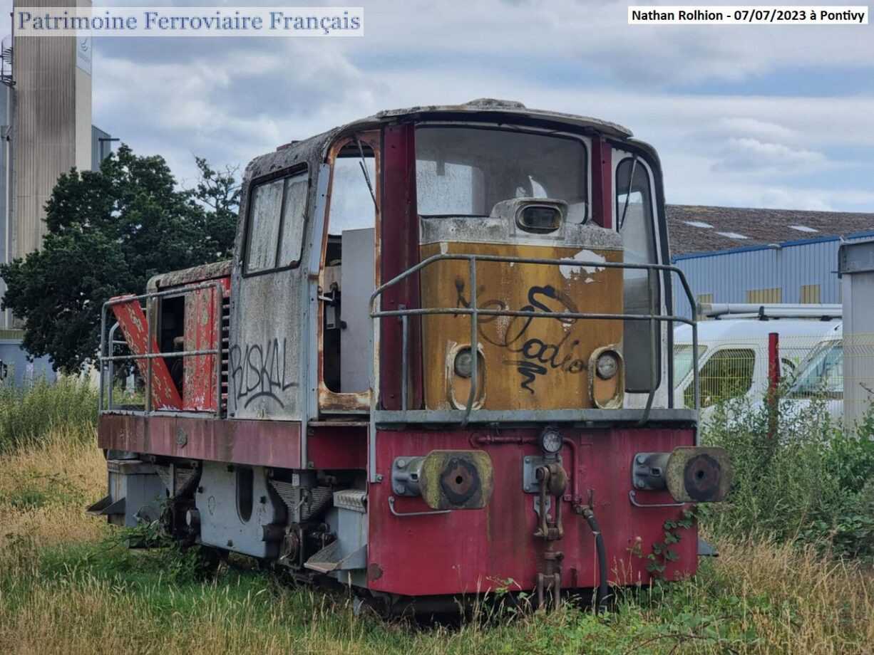Indus. locotracteur Moyse 1230 – CFCB - Patrimoine Ferroviaire Français