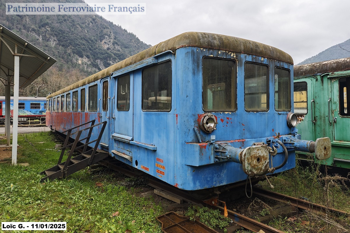 SNCF remorque XR-8202 – EHPT - Patrimoine Ferroviaire Français