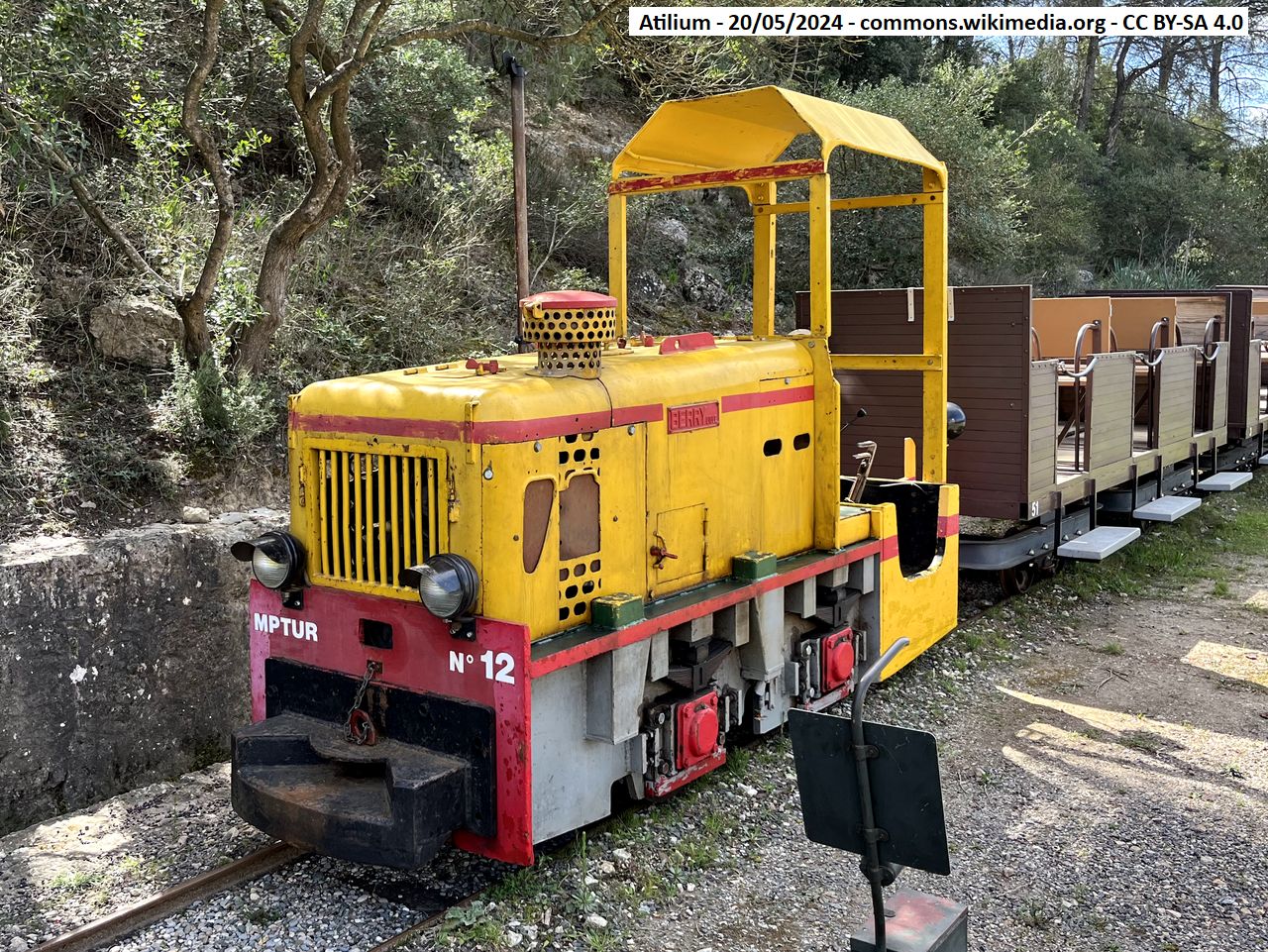 VE60 indus. locotracteur Berry 4528 R2 xxxx - CPPVA/MPTUR - Patrimoine ...